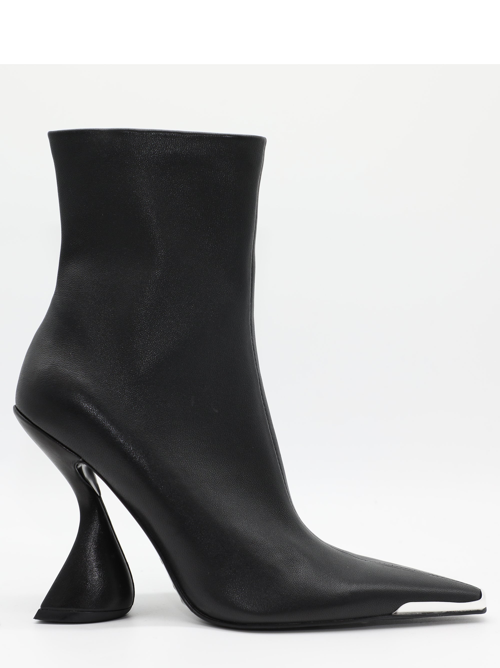 Declan Boot – Leigh's of Breton Village